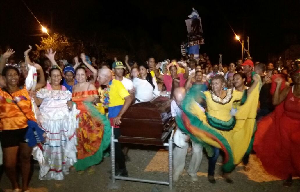 Anciano de 87 años dejó organizado y pago su propio funeral con ...