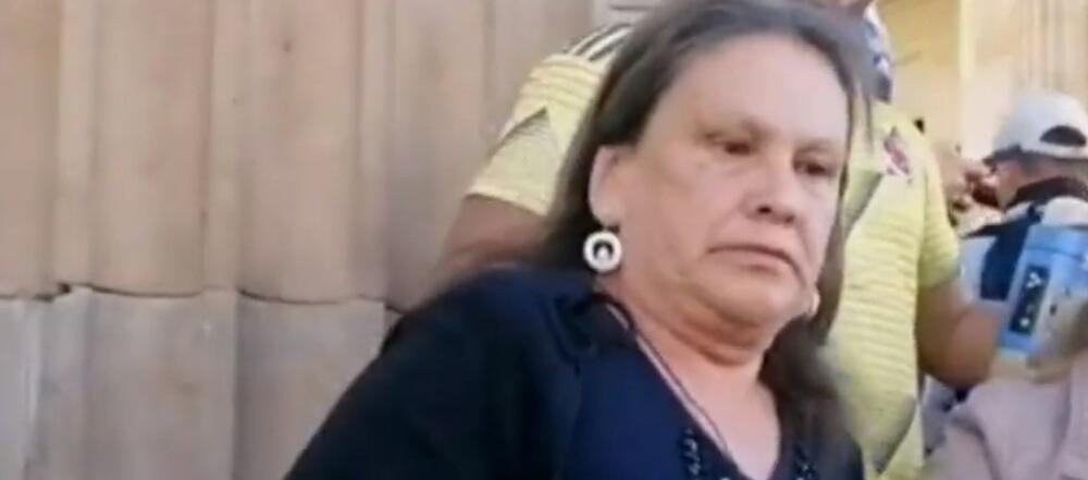 Condenan a mujer que protagonizó episodio de racismo contra la ...